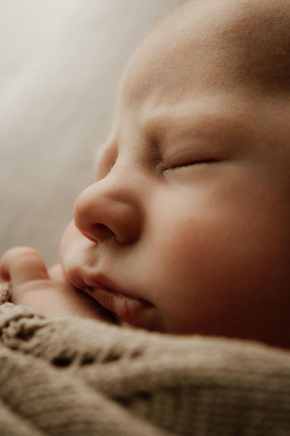 How you can take better photos of your newborn baby