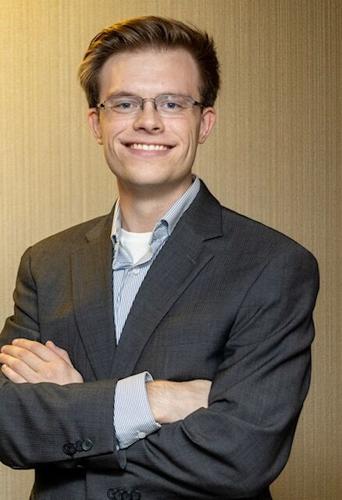 Legislature headshot: Leach