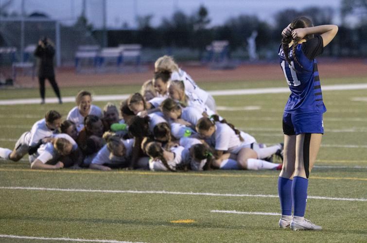 Kearney loses district final, gets wild card state bid