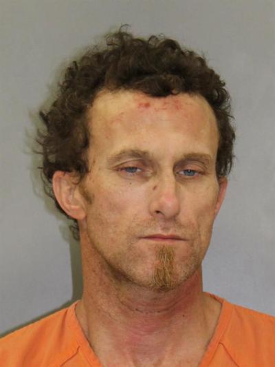 Kearney man flees courtroom in the middle of judge issuing his sentence