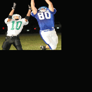 Halfback pass sends Bertrand past Loomis