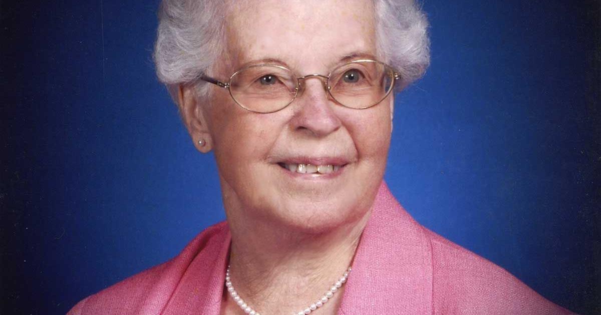 A. Doris Elliott