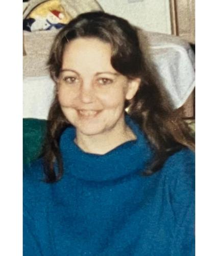 Amy Marie Davis | Obituaries | keenesentinel.com