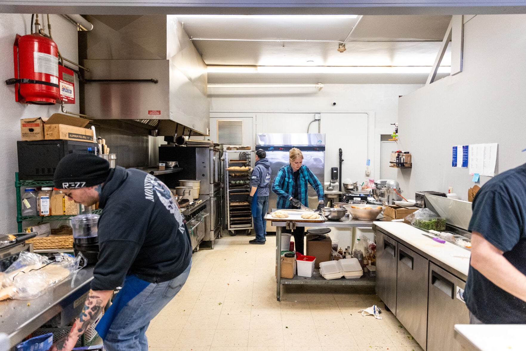 B Bakes channels Mardi Gras spirit in King Cakes | Photos ...