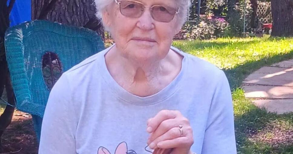 Barbara A. Thomas | Obituaries | keenesentinel.com