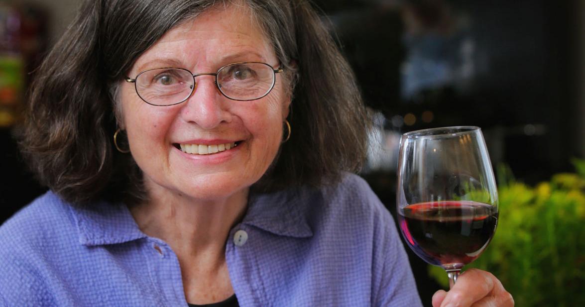 Linda Stavely: Reaching Across Generations | Extraordinarywomen ...