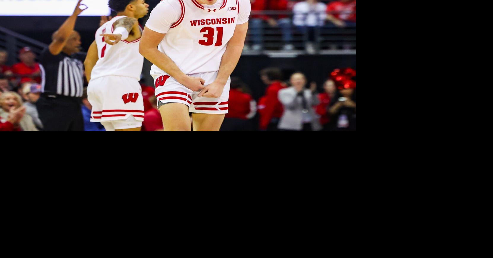 Wisconsin reenters AP rankings voting with best week