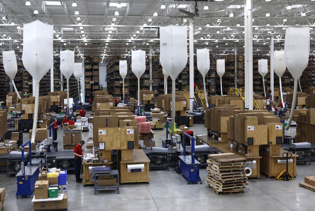 Inside look at Uline warehouse, 4M square feet to come