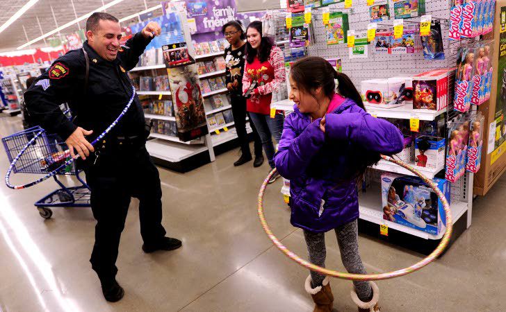 Cops, kids connect in toy aisle