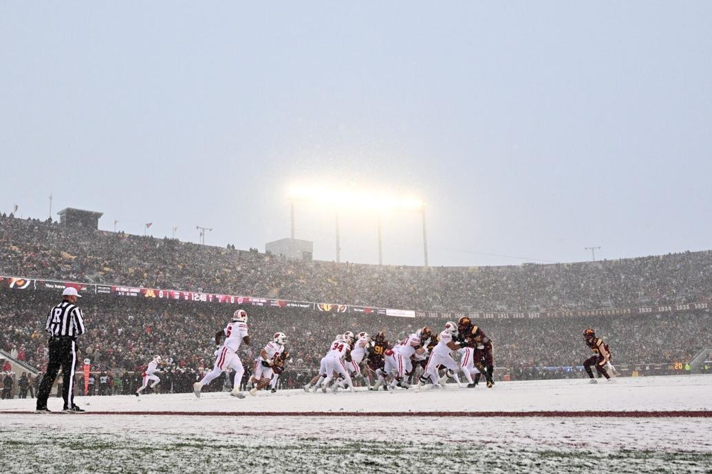 Wisconsin loses at Minnesota in battle for Paul Bunyan’s Axe