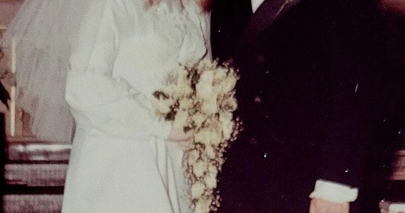 Michael and Susan Lindholm of Kenosha to mark 50th wedding anniversary