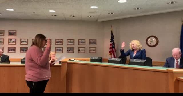 Mayor Charlene Klein sworn in to second term