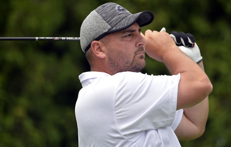 Shulski takes lead in Men's County Open