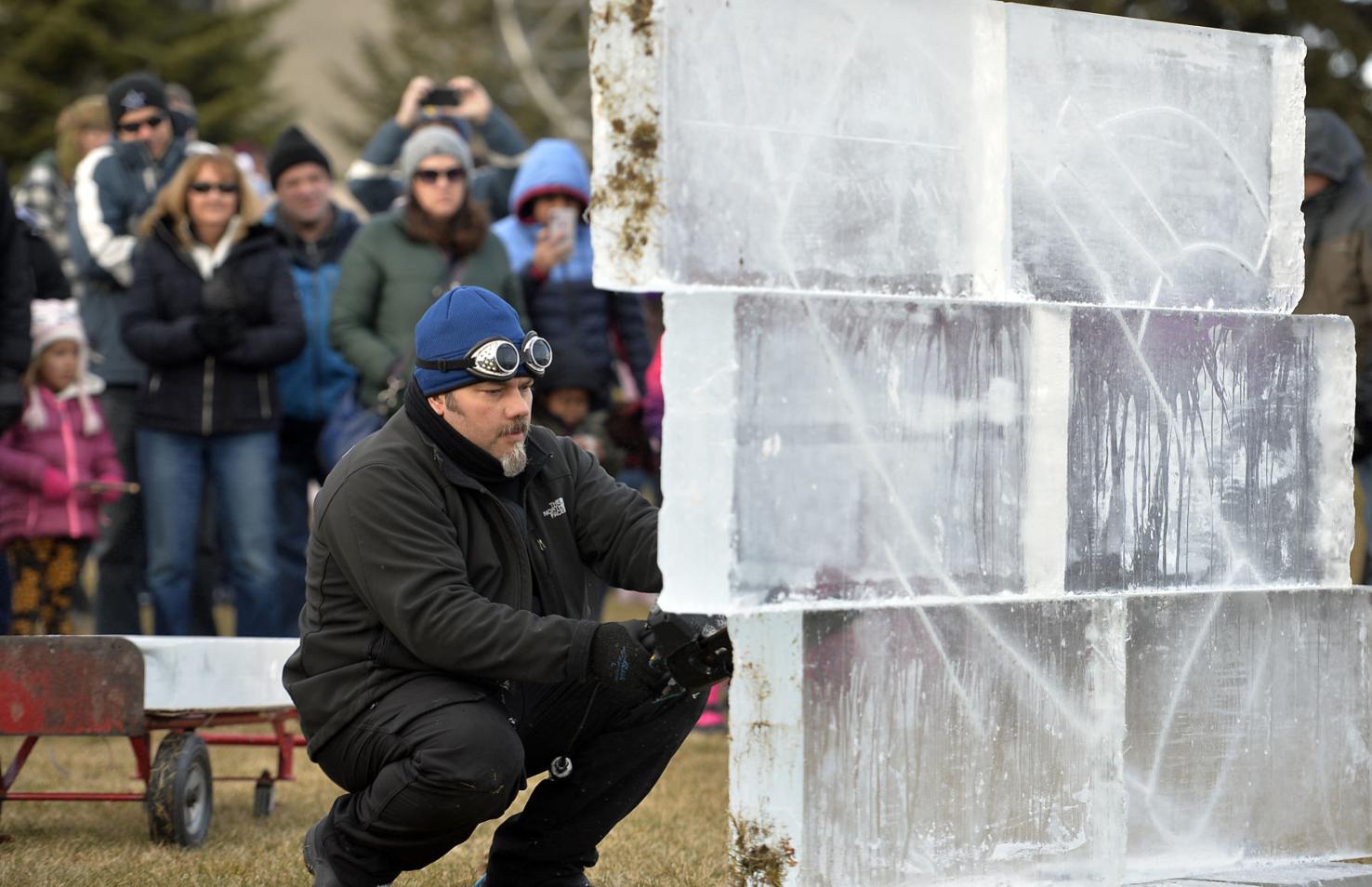 Kenosha sisters in two international skating competitions
