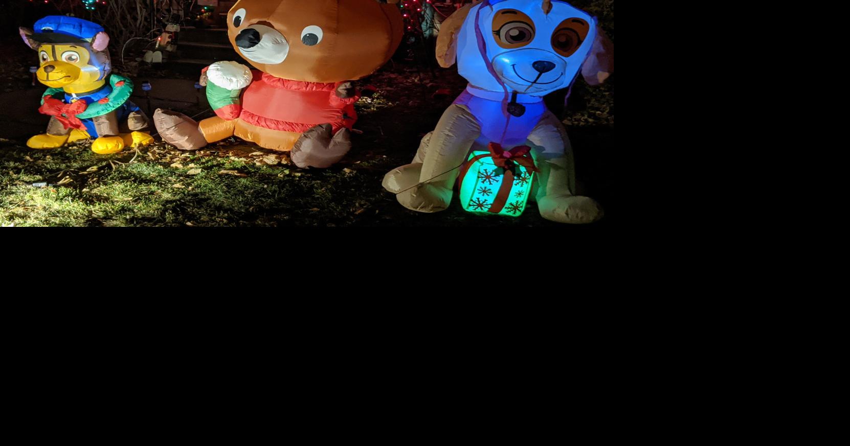 Holidays on air: Attack of the inflatables!