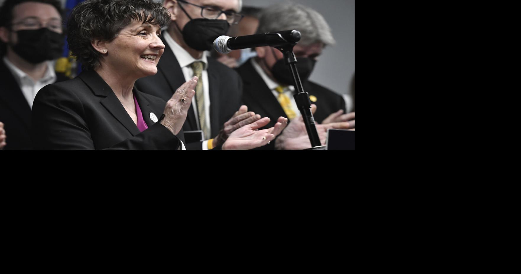 UW-Parkside Chancellor Debbie Ford announces she is leaving for IU ...