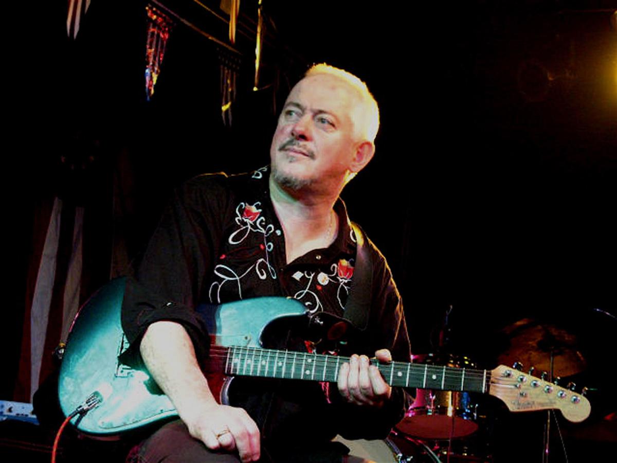 Local music: Jon Langford returns to Kenosha tonight