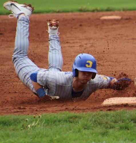 Game-winning, 2-run homer lifts St. Joseph baseball over Wilmot