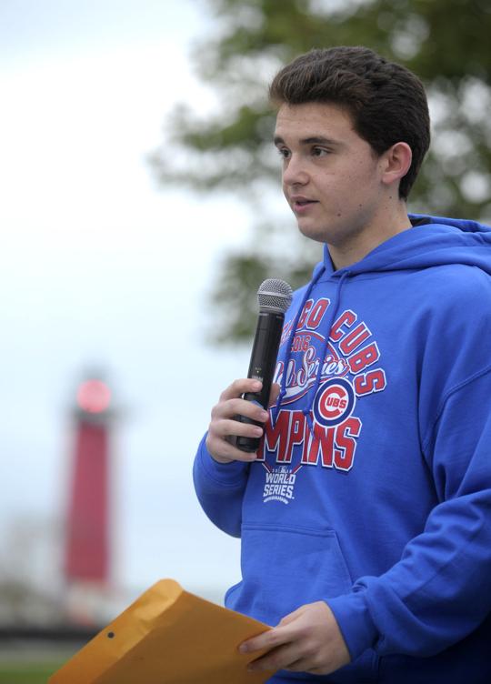 Kenosha pastor resigns to back AOC for president in 2028