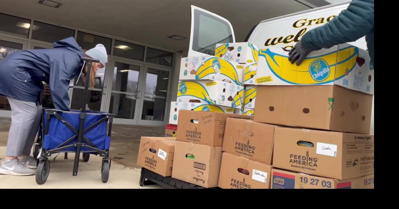 Food pantry at Gateway Technical College, in partnership with Grace ...