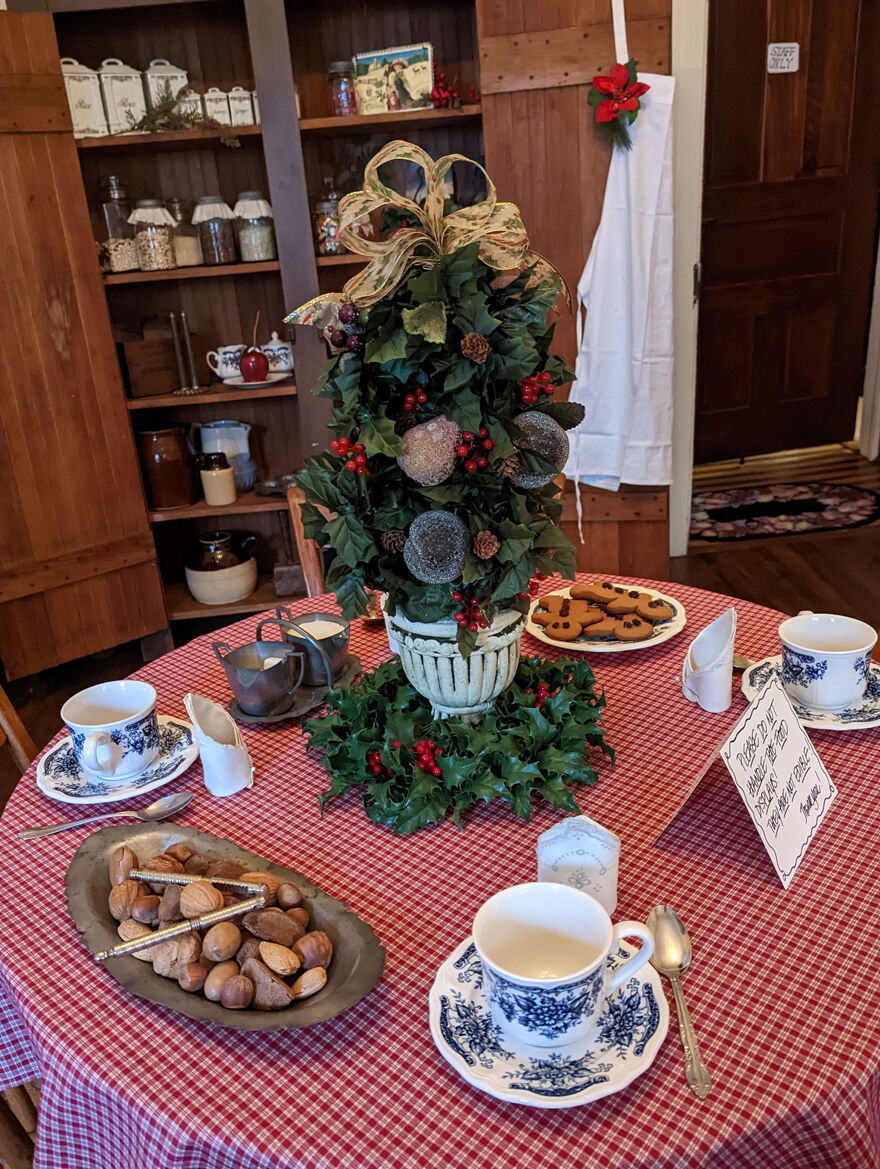 IN PHOTOS: The 2022 Durkee Mansion Holiday Decorations