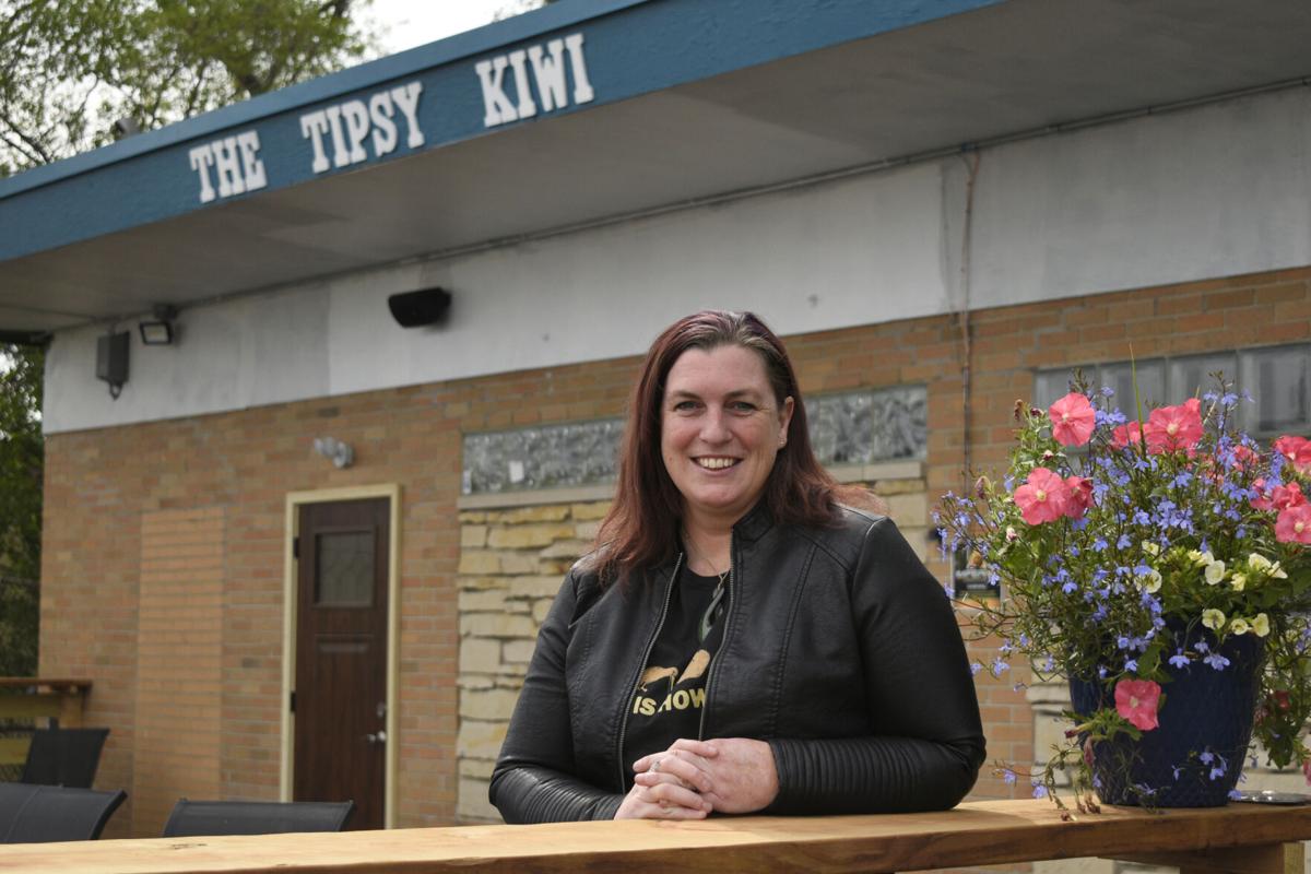 New Kenosha bar Tipsy Kiwi draws from New Zealand roots