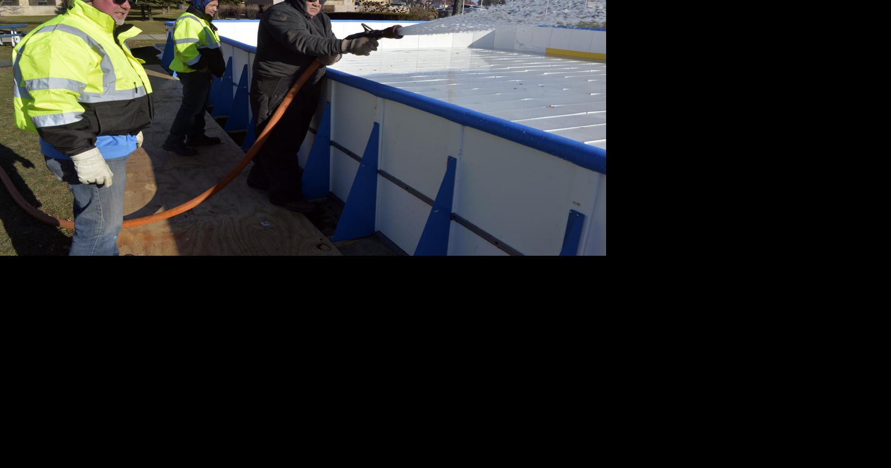 City crews ready ice rink for Santa