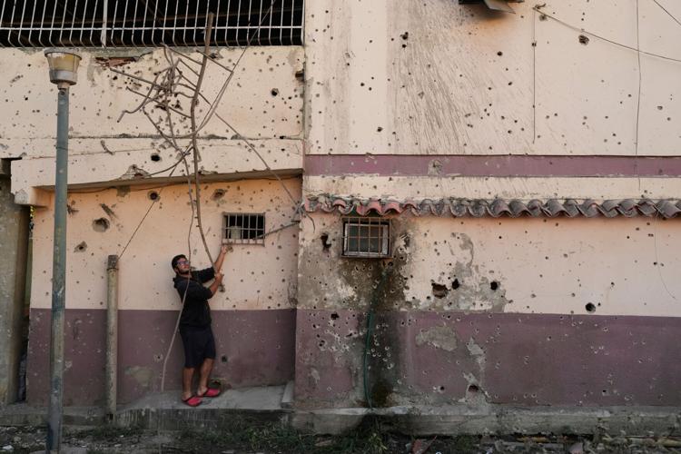 Photos of Venezuela the day after US forces captured President Nicolás ...
