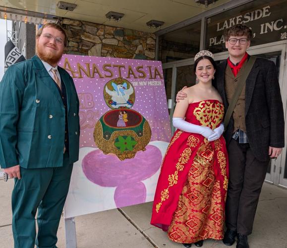 Flood at Kenosha's Rhode Center won't stop play premiere