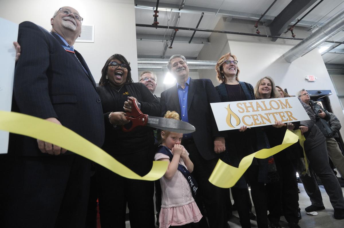 Shalom Center celebrates relocation of food pantry | Local News ...