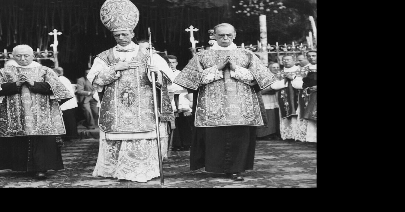 Letter suggests WWII pope knew of Nazi crimes