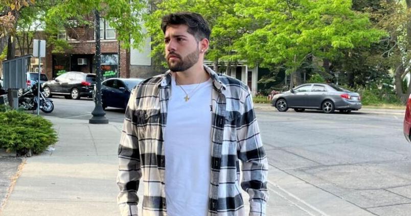 Kenosha singer/songwriter Michael Kritikos films first music video in ...