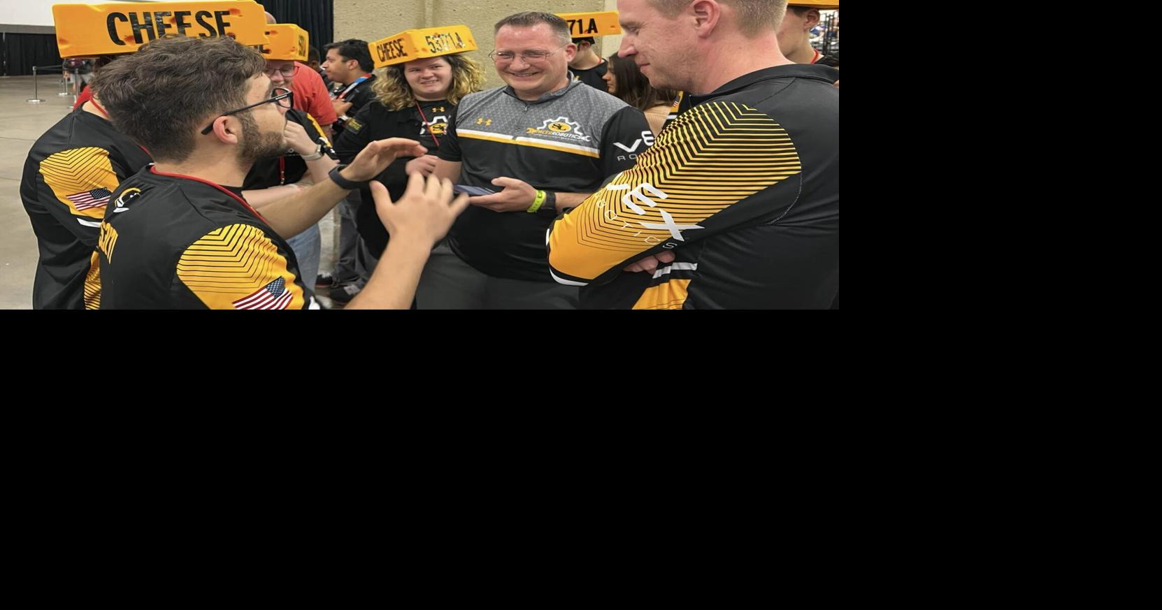 Shoreland Lutheran Robotics Teams excel at VEX Robotics World Championships