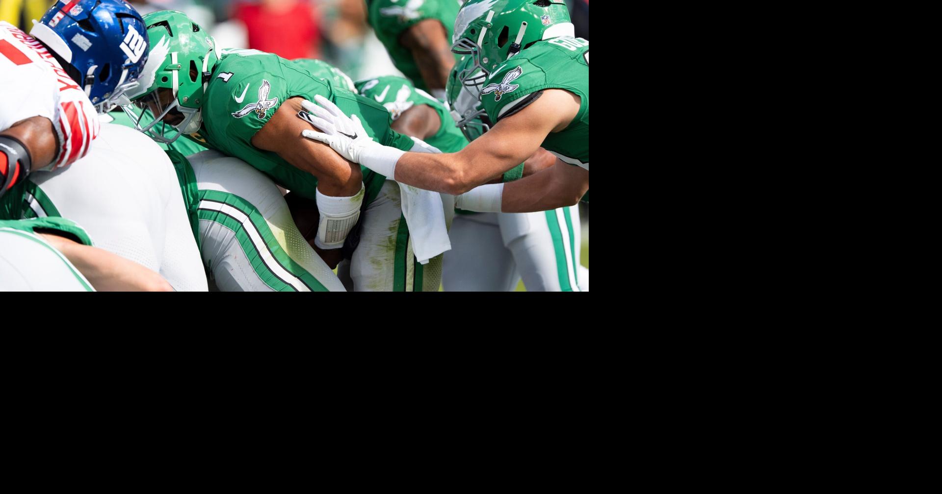 Why the Eagles' 'tush push' play is causing such a stir