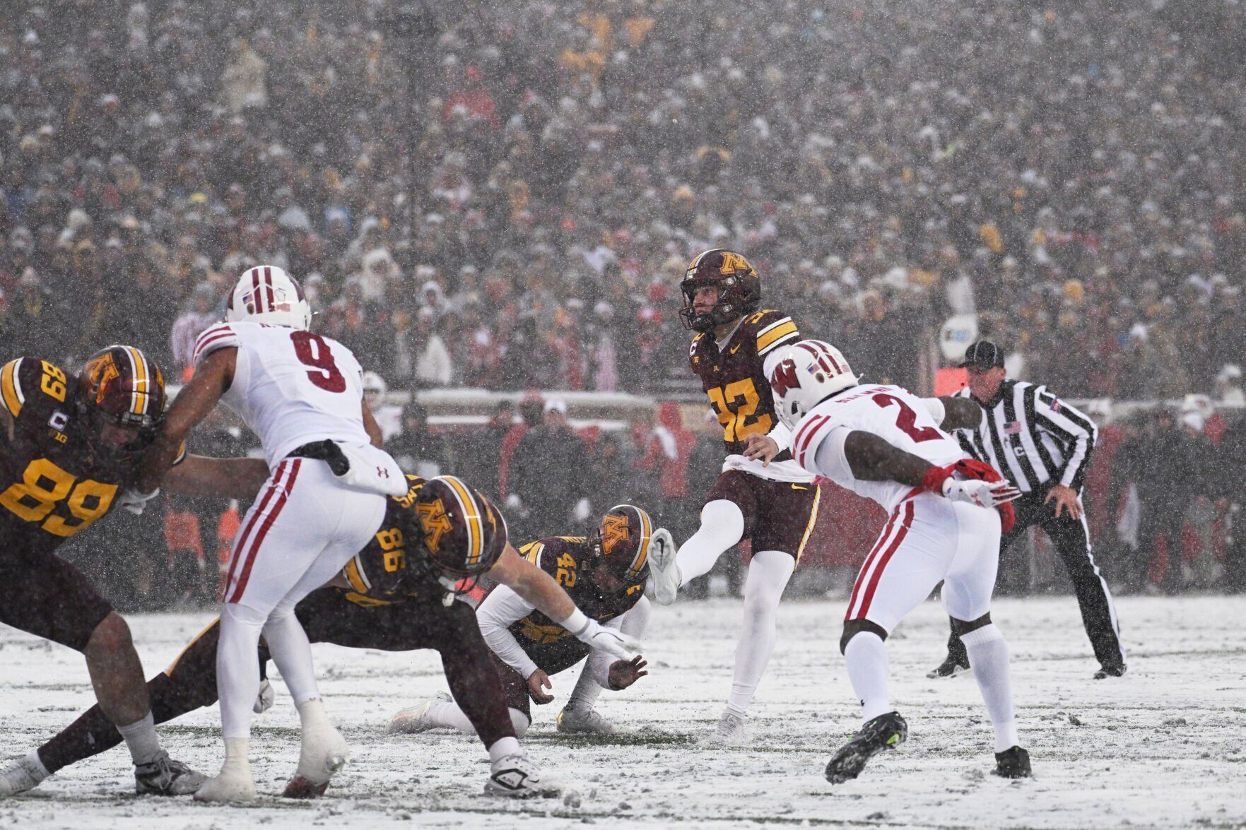 Wisconsin loses at Minnesota in battle for Paul Bunyan’s Axe