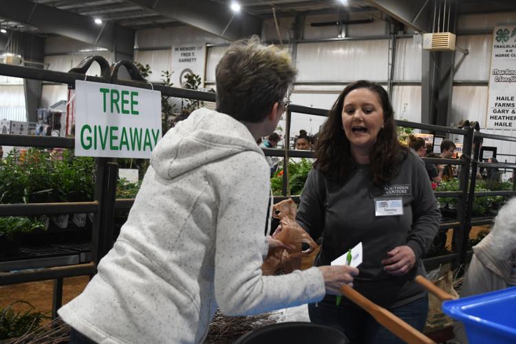 Garden and Outdoor Living Expo to continue today | News | Kentucky New Era
