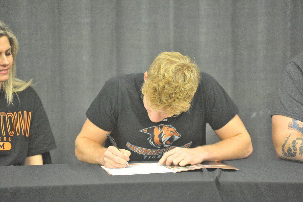 Trigg's Setliff makes it official | Sports | Kentucky New Era