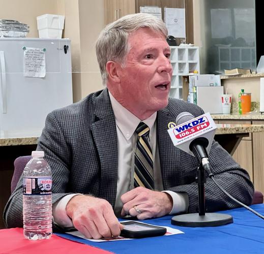 Forum features Thomas, Dossett for District 8 | News | Kentucky New Era