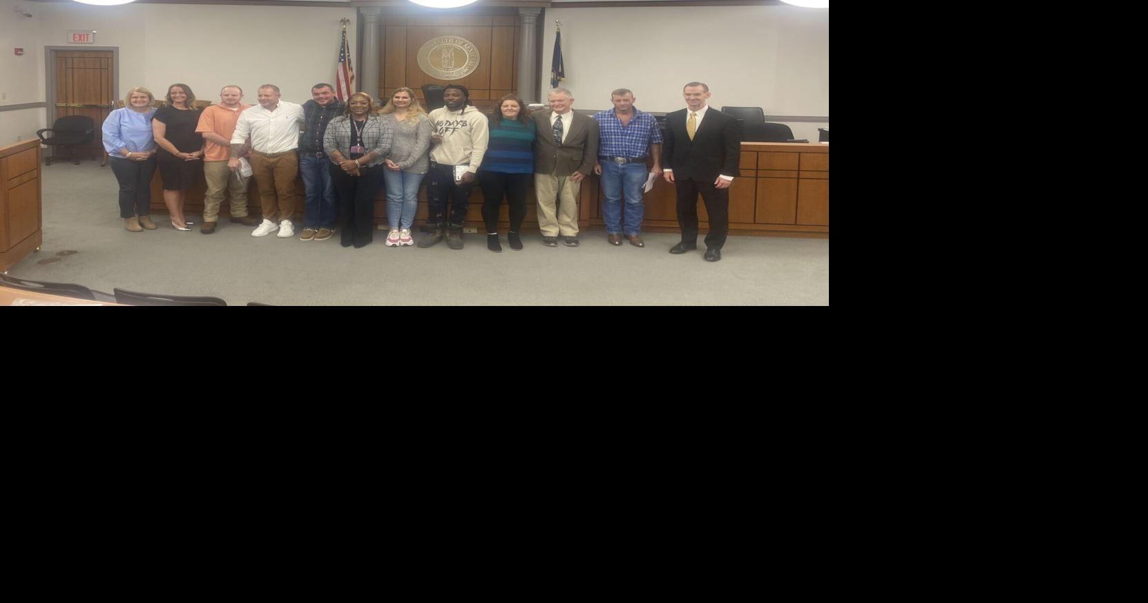 Drug court graduates honored | News | Kentucky New Era