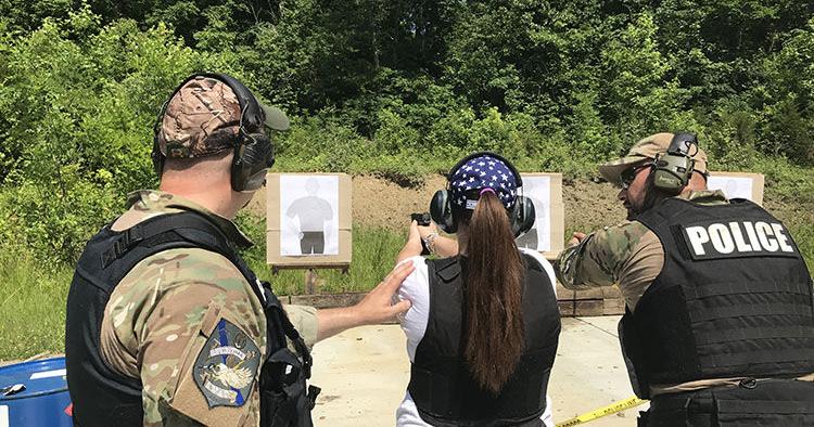 HPD demonstrates SWAT team tactics | News | Kentucky New Era