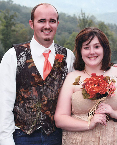 Tucker-Reagan | Weddings | Kentucky New Era