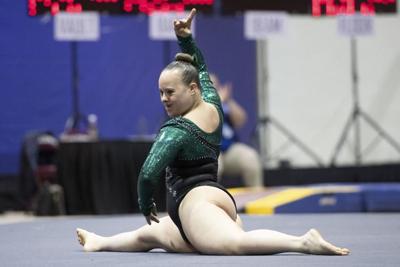Russellville's Dockins adds two more golds at Special Olympics USA ...