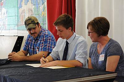 Dylan Waldrop signs with Mid-Continent University | Sports | Kentucky ...