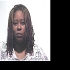 Boyfriend and girlfriend get into fight over remote; police intervene ...