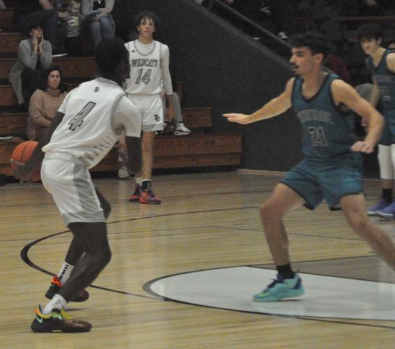 Jhaden Vaughn making waves for Wildcats | Sports | Kentucky New Era