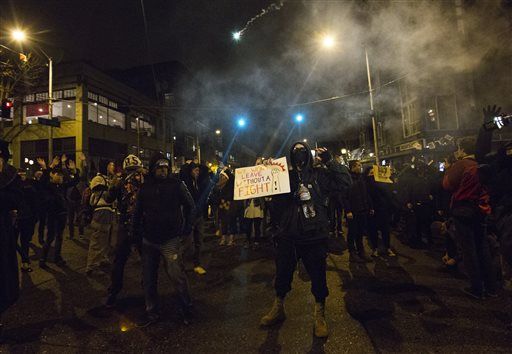 Ferguson protests, riots | | Kentucky New Era