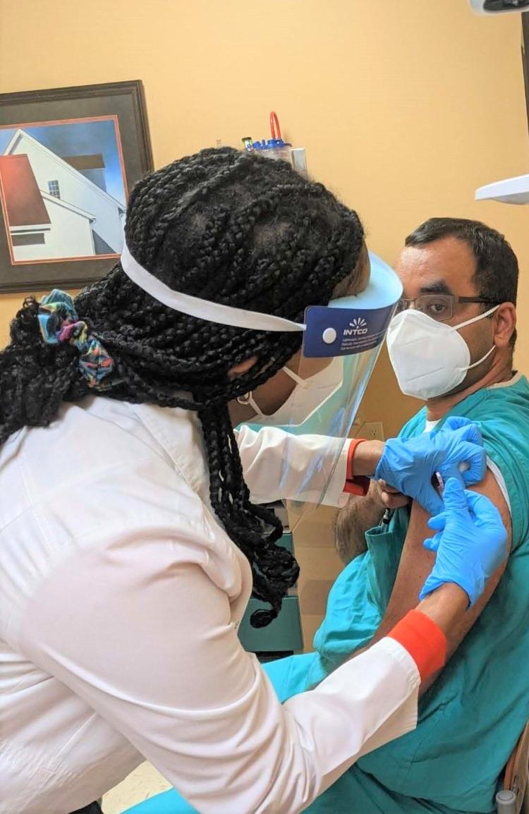 Jennie Stuart receives Moderna vaccine | Web | Kentucky New Era