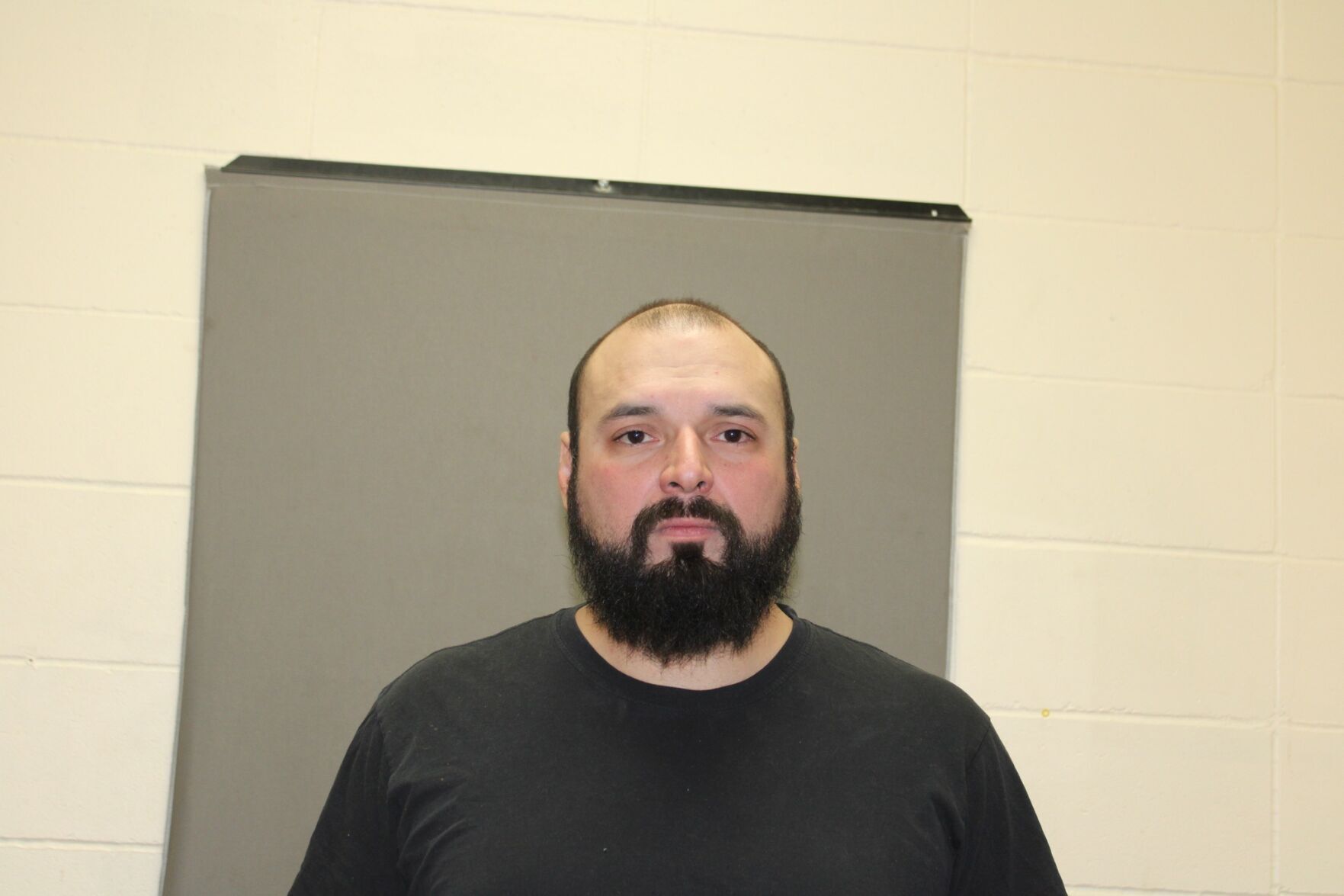 Lewis Co. Sheriff: Violent felon found hiding under bed after 2-hour ...