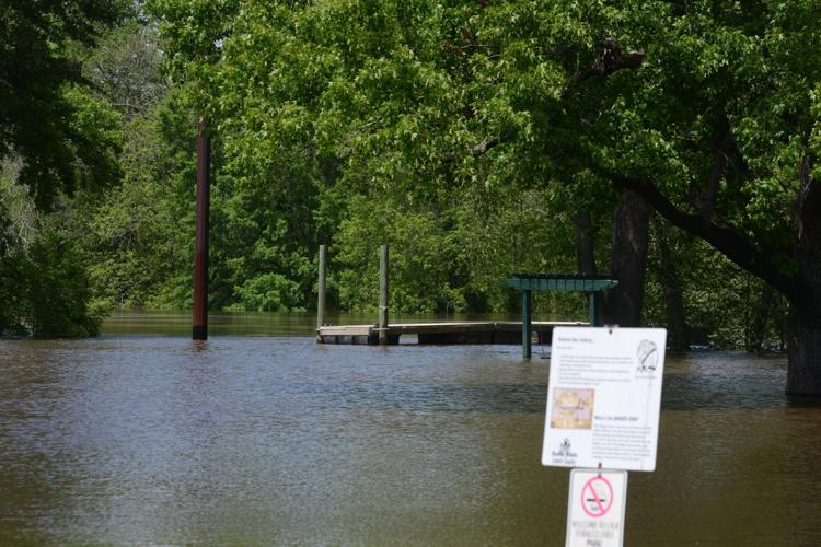 Neuse River levels cause flooding | Local News | kinston.com
