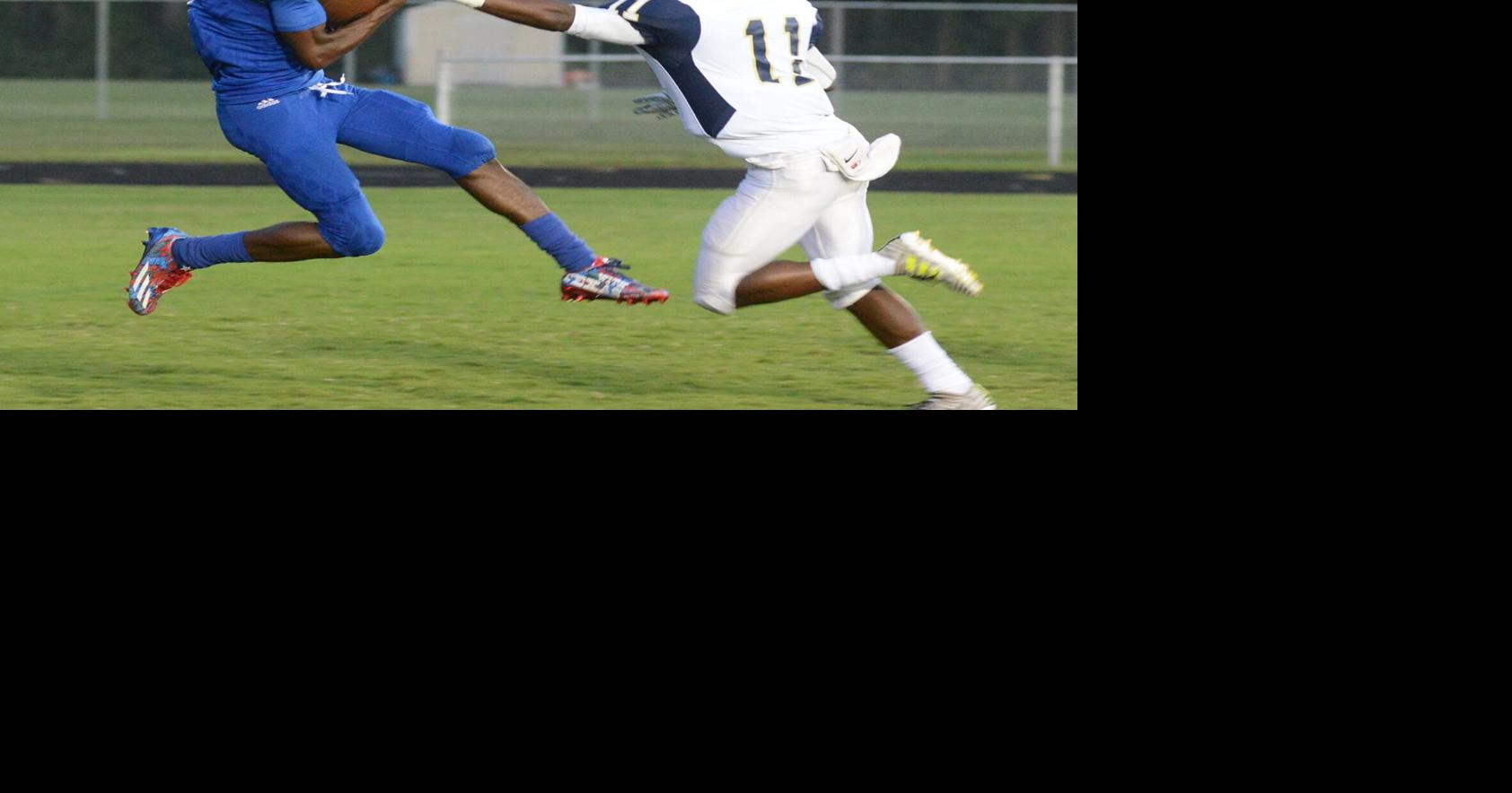 High School football kicks off | Sports | kinston.com